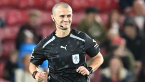 Man Utd vs West Ham referee: Andrew Kitchen's history with both clubs ...