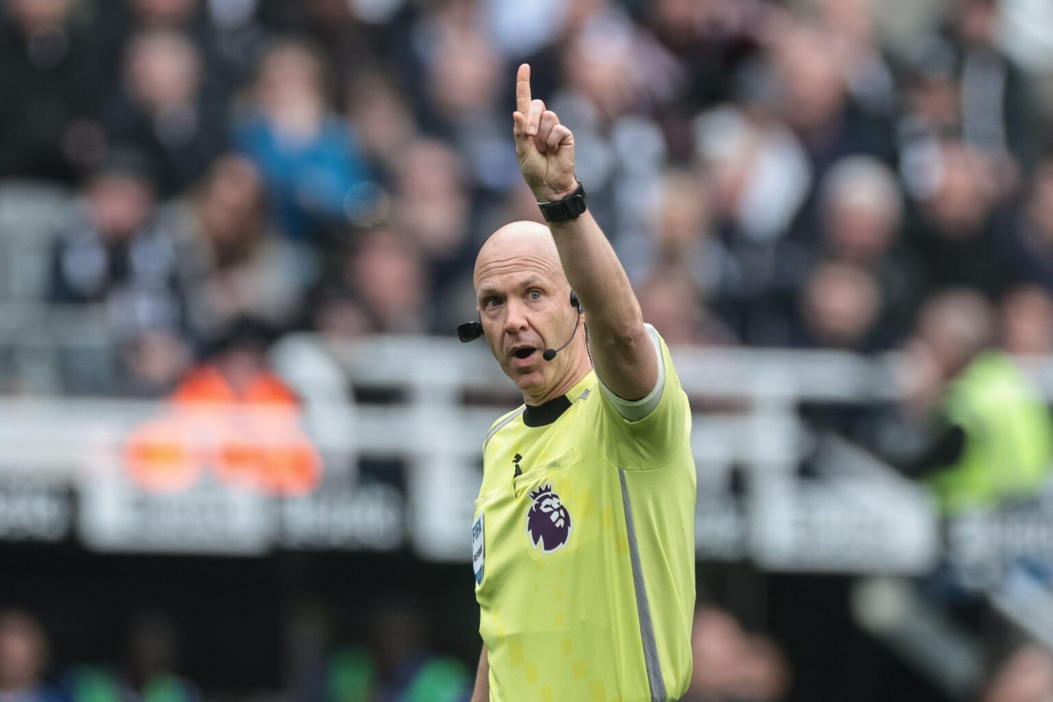 Man City vs Arsenal referee: Anthony Taylor's history with both clubs