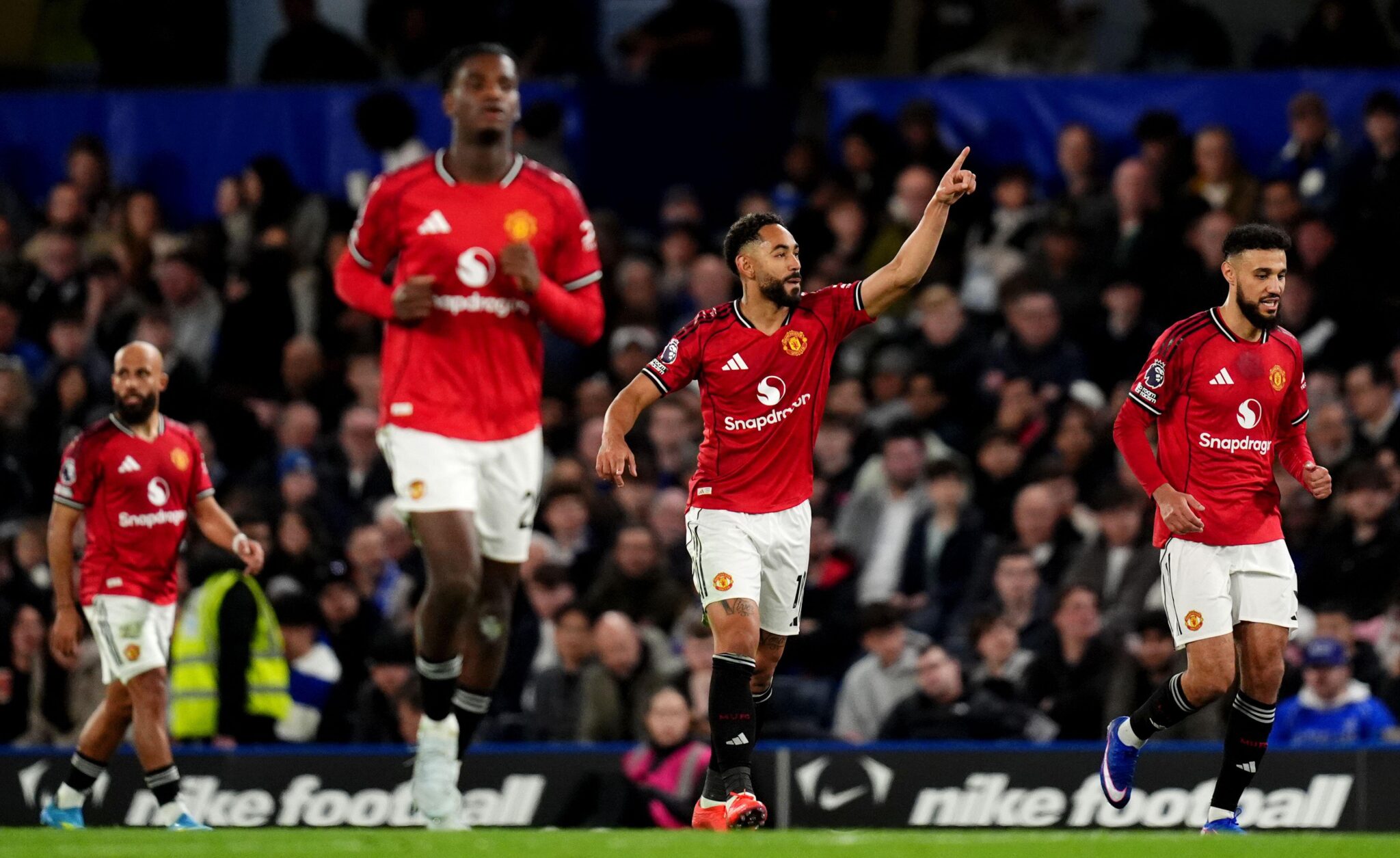 Chelsea vs Man Utd stats and analysis: Michael Carrick's resolute ...